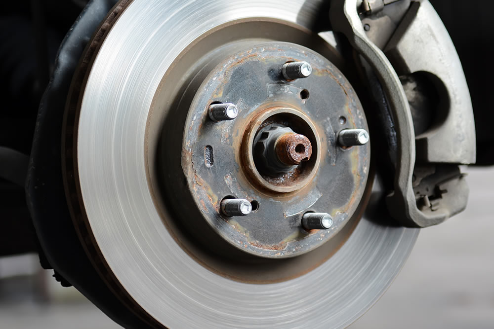 Freinage, plaquettes de frein, disques au Taillan-Médoc